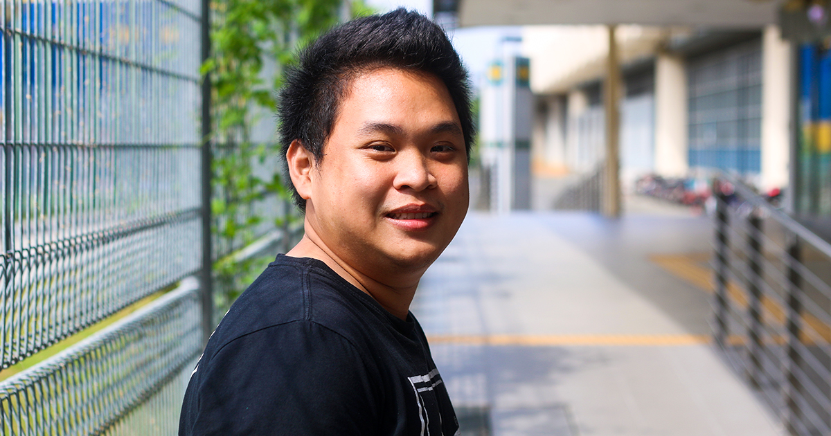 Andrew: Adjusting to Life in Singapore and Giving Back to Society